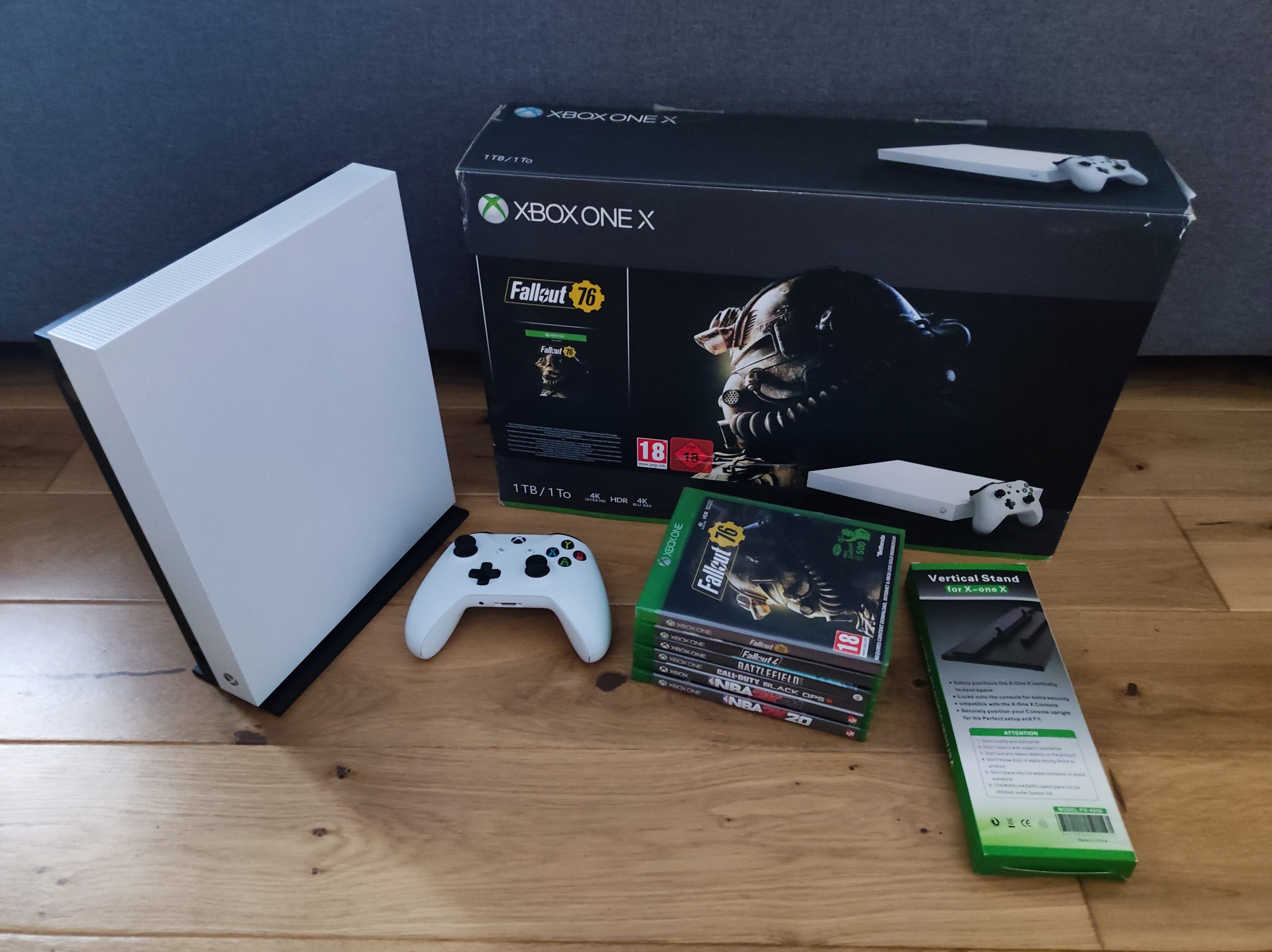 Xbox One X 2TB SSD Robot White Fallout 76 Special Edition ...