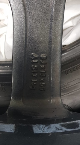 M: 18 tolli Volvo Ocean Race Portunus veljed+Continental rehvid - Volvo ...